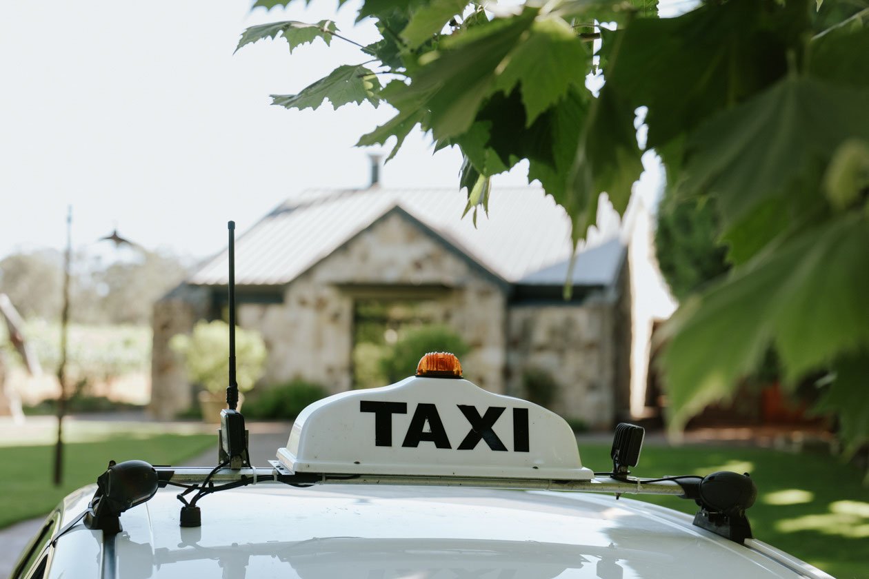 8 Reasons to Choose Southern Highlands Taxis Over Uber